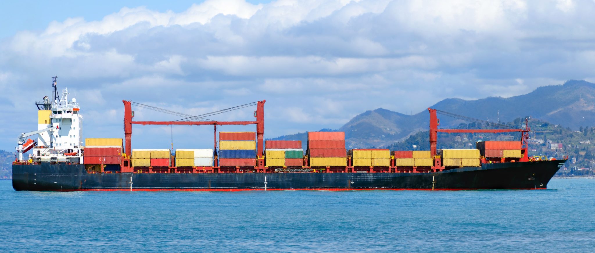 LCL i FCL w transporcie – co to jest i jakie są różnice w logistyce?